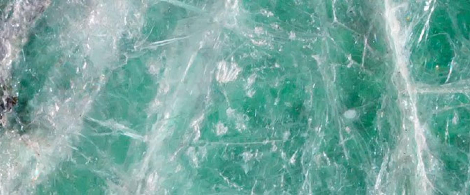 Talc - Ingredient | Inside our products - L'Oréal